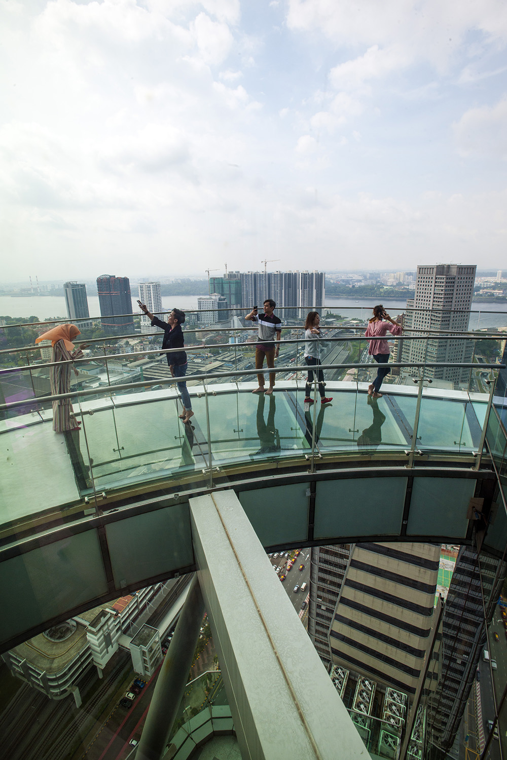 MENARA JLAND(オフィス) – BLOG